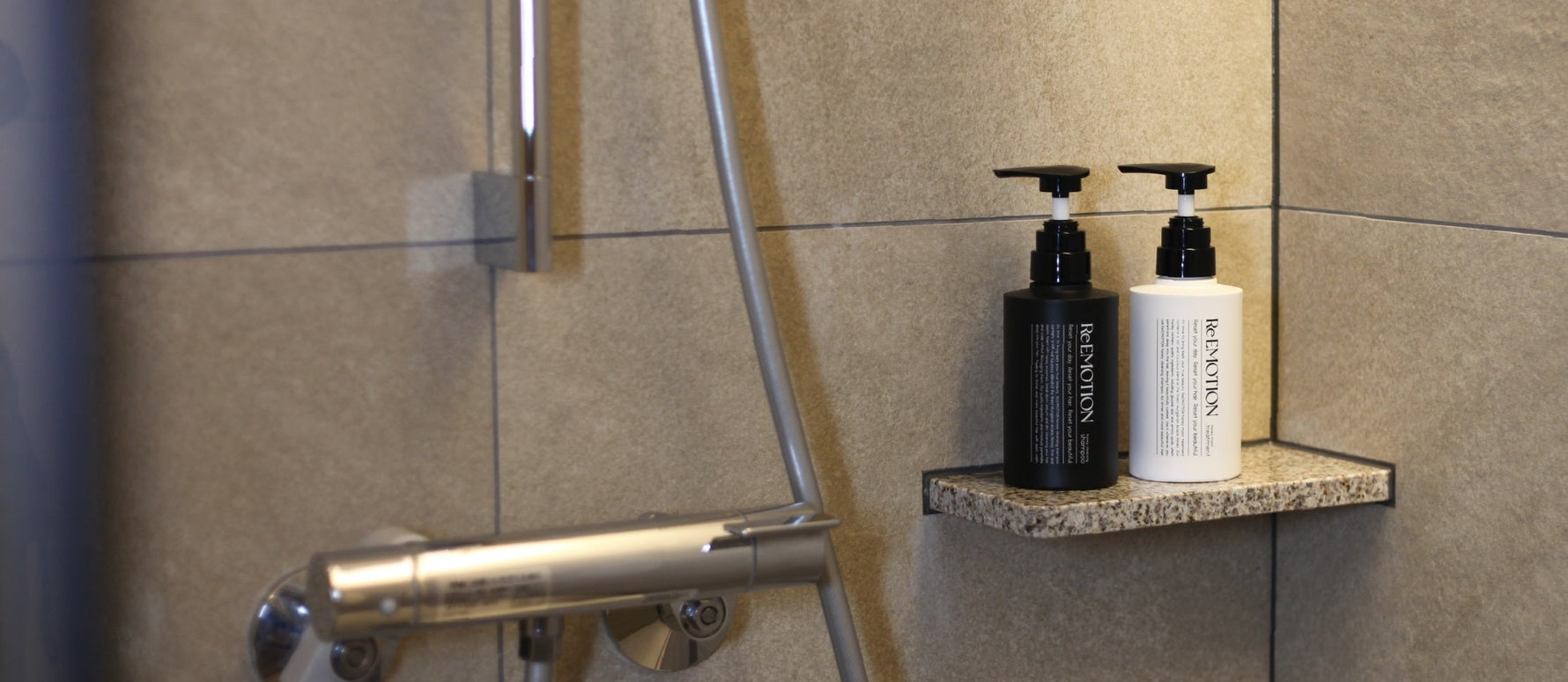 ReEMOTIONが関西国際空港の最上級ラウンジ「KIX Lounge Premium」に導入されました。